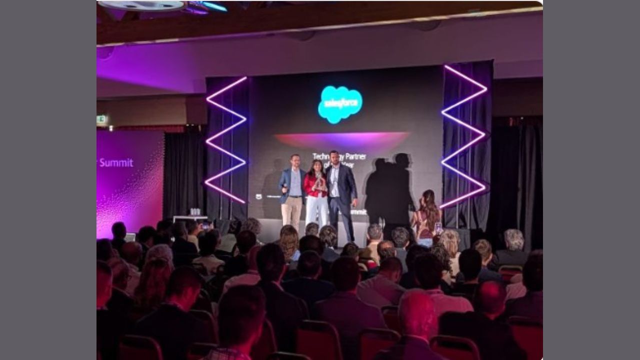 Salesforce premiata ai 2026 Regional AWS Partner Award : ChannelCity.it